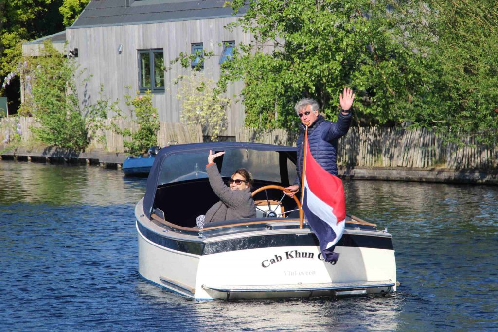 Elektrische boot eigenaar Karin Hamel