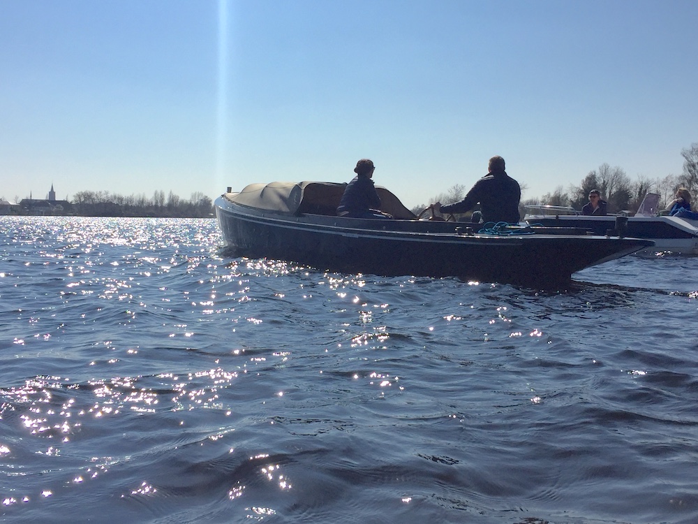 Elektrische booteigenaar Piet van Rijn